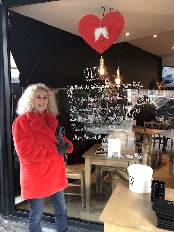 Dichter bij de liefde – Valentijn in Aalst 2022 – Anna van Ro